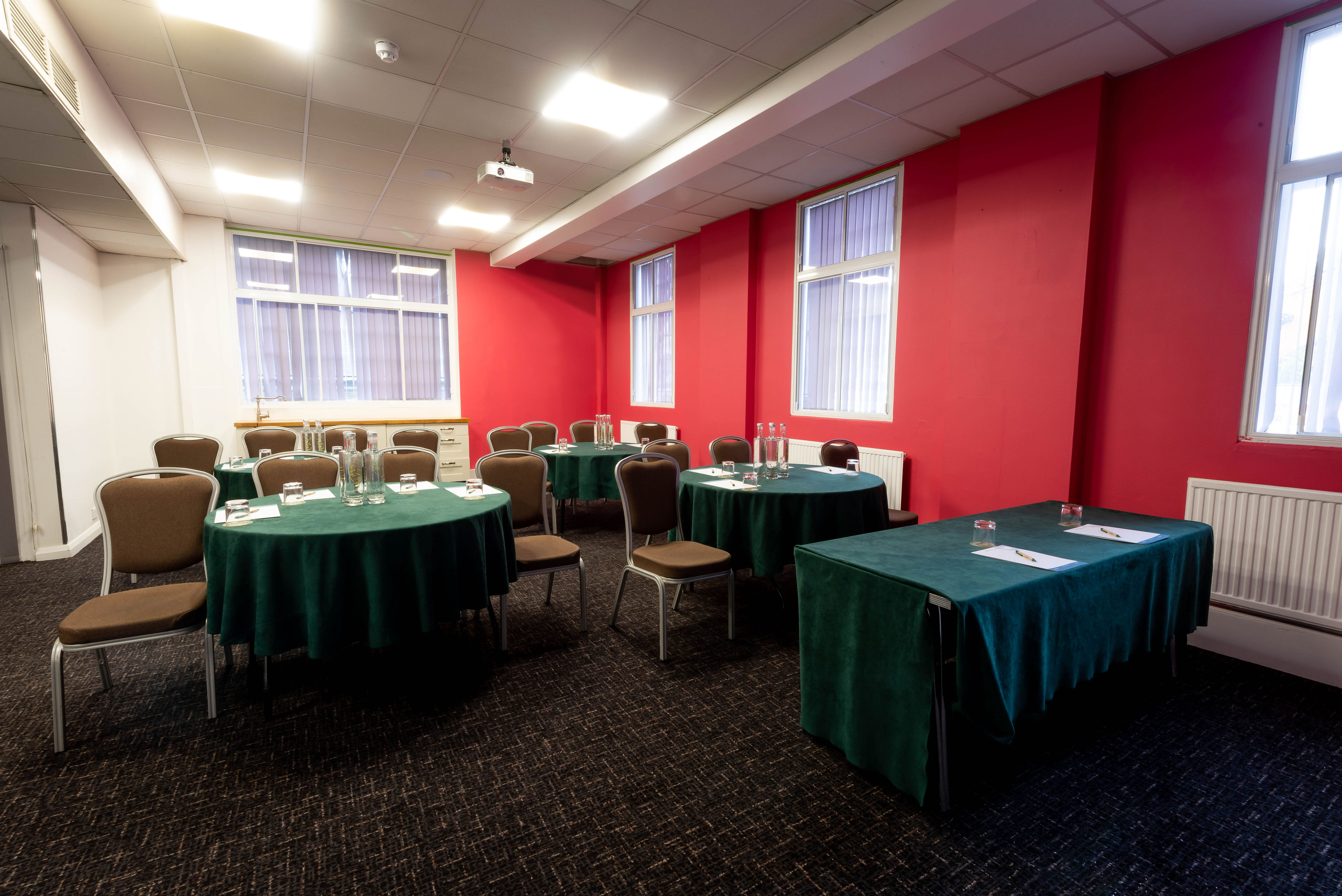 The Liverpool Meeting Room | The Wesley London Euston